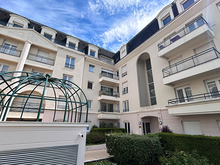 Montgeron, Centre-ville, Gare : Appartement 2 pièces à vendre