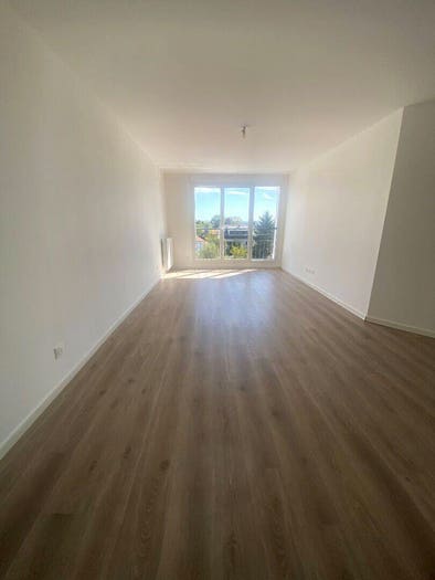 Charles Floquet-Jacques Demolin, Le Blanc-Mesnil : Appartement 3 pièces à louer