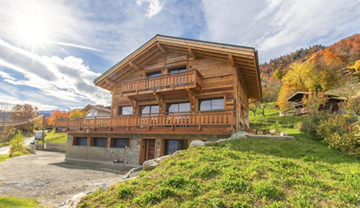 Sallanches, Saint-Roch, La Côté : Maison 8 pièces à vendre