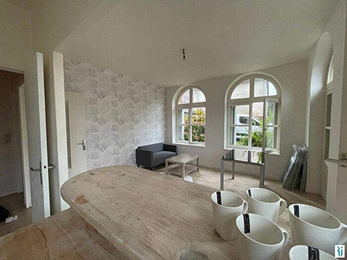 Appartement à louer - Gare-Jouvenet, Rouen - 3 pièces - 2 chambres