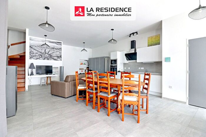 Maison à vendre - Blois, Vienne, Bas-Rivière - 4 pièces - 2 chambres