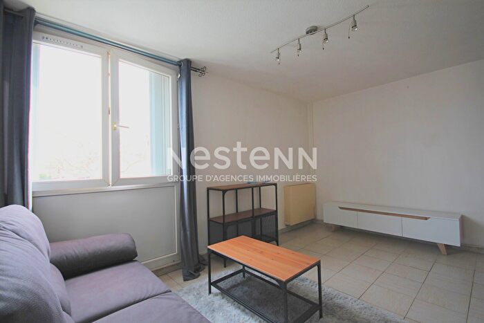 Appartement à louer - Miramas, La Gare - 2 pièces - 1 chambre