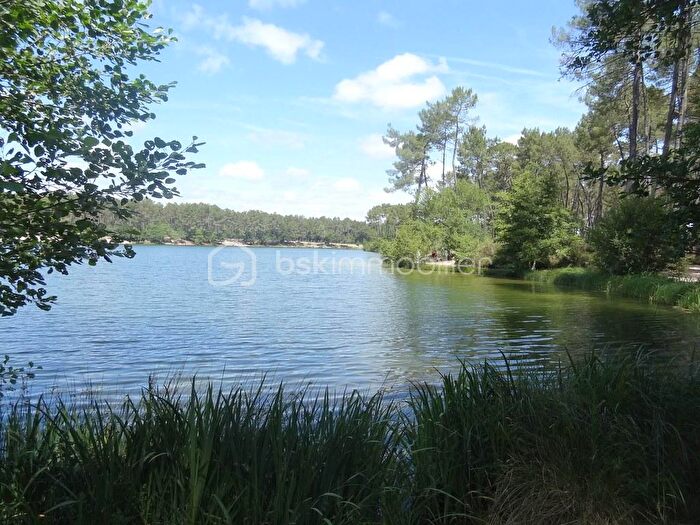 Maison 4 pièces à Casteljaloux, à vendre