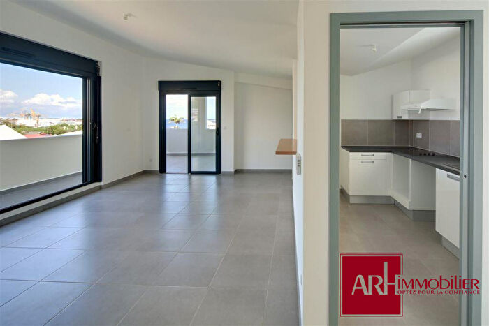 Appartement à vendre - La Possession, Centre-ville, Ravine à Maquet, Ravine des Lataniers - 3 pièces - 2 chambres