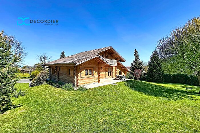 Maison 4 pièces à Saint-Paul-en-Chablais, à vendre
