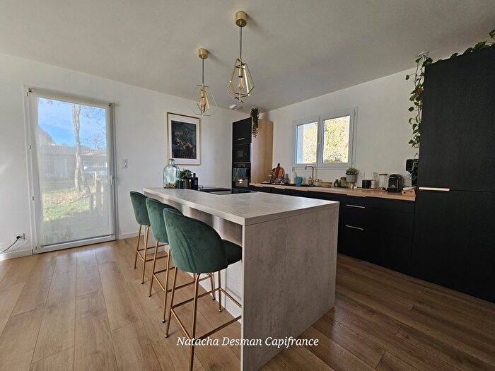 Maison à vendre - Arsac - 4 pièces - 3 chambres