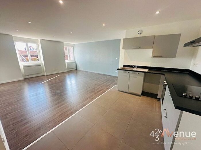 Appartement à louer - Saint-Étienne, Centre-ville, Peuple, Chavanelle - 3 pièces - 2 chambres