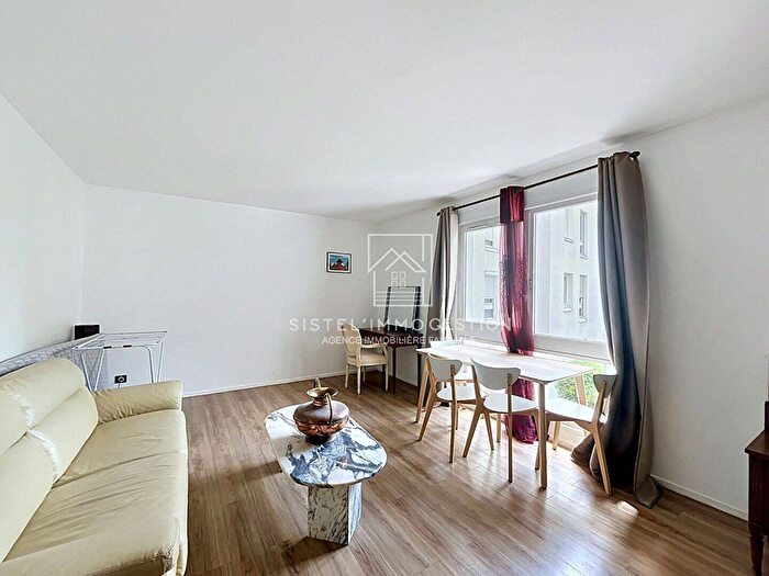 Appartement 2 pièces à Hôtel de Ville, Créteil, à louer