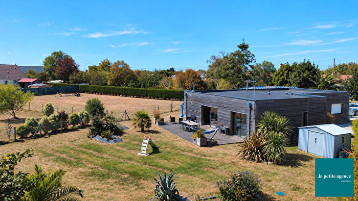 Maison 6 pièces à vendre à Cosqueville