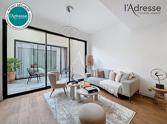 Appartement 3 pièces à vendre à Suresnes, République