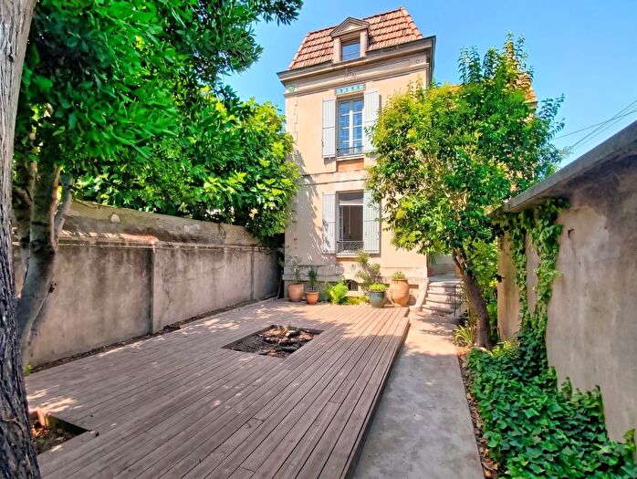 Maison 8 pièces à vendre - Avignon, Saint-Ruf