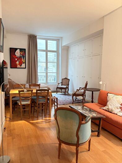 Appartement à louer - Monnaie, Paris ème arrondissement - 1 pièce
