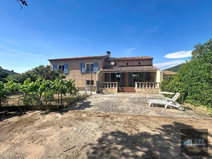 Carqueiranne : Maison 6 pièces à vendre