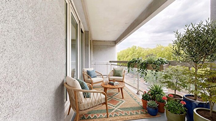 Lyon 7ème, Gerland : Appartement 4 pièces à vendre