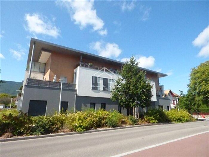 Nord Ouest, Divonne-les-Bains : Appartement 3 pièces à louer