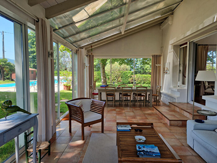 Maison à vendre - Urrugne - 9 pièces - 6 chambres