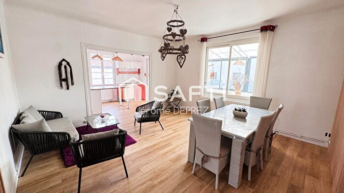 Maison à vendre - Luçon - 6 pièces - 3 chambres