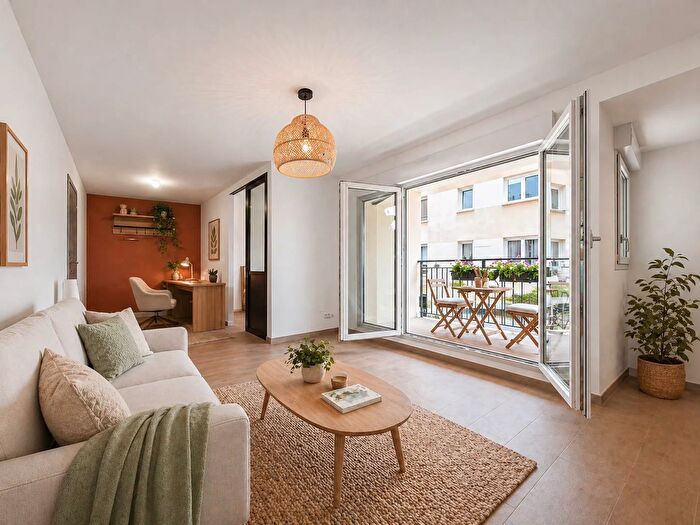 Appartement 2 pièces à vendre à Tours, Sainte-Radegonde, IUT