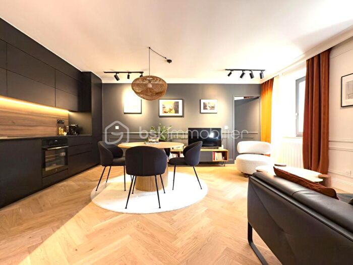 Appartement à vendre - Annecy, Centre-ville, Vieille ville, Marquisats - 2 pièces - 1 chambre