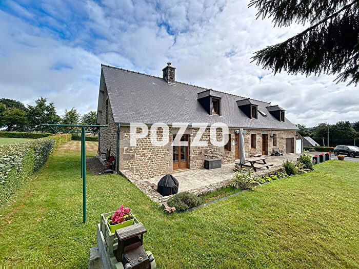 Champ-du-Boult : Maison 5 pièces à vendre