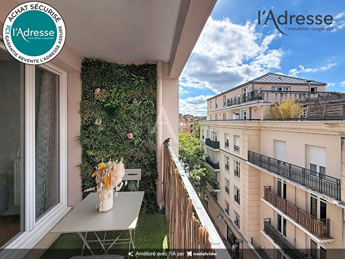 Appartement 3 pièces à vendre à Suresnes, Cité Jardins