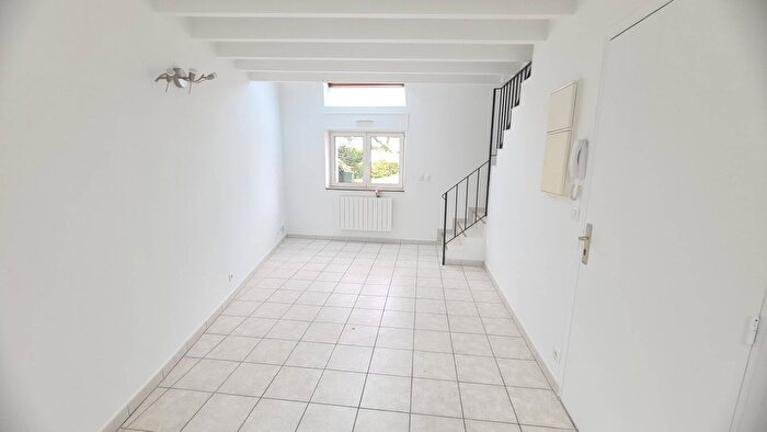 Villejust - Appartement 2 pièces à louer