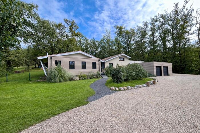 Maison à vendre - Bouloc - 5 pièces - 3 chambres