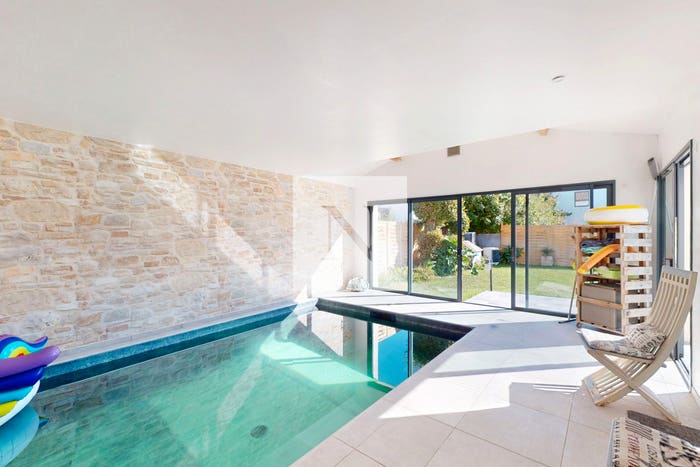 Maison 8 pièces à Périgny, à vendre