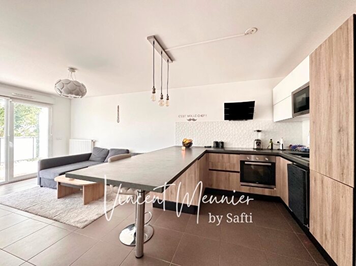 Appartement à vendre - Rillieux-la-Pape, Vancia, Crepieux - 3 pièces - 2 chambres