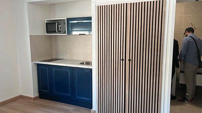 Appartement à louer - Marseille ème arrondissement - 1 pièce