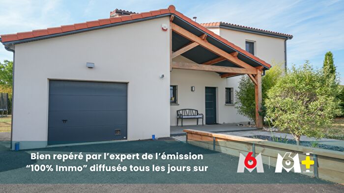 Maison 6 pièces à Vic-le-Comte, à vendre