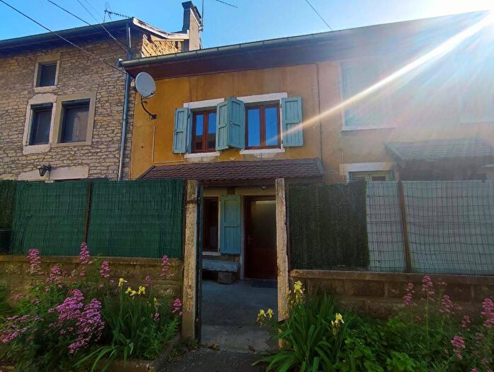 Maison 2 pièces à Montalieu-Vercieu, à louer