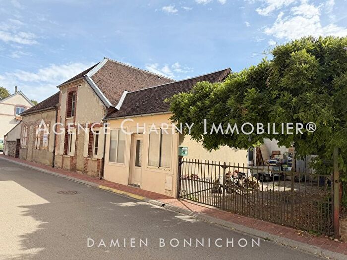 Maison 5 pièces à vendre à Charny