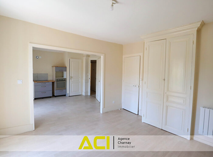 Charnay-lès-Mâcon : Appartement 2 pièces à louer