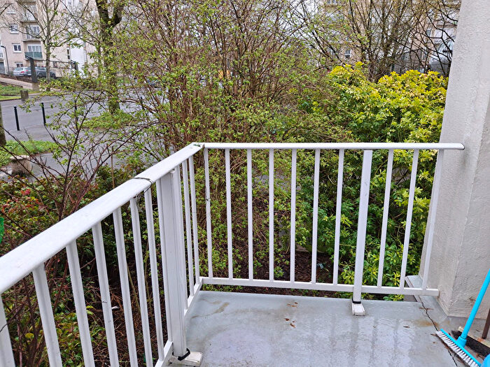 Appartement à vendre - Quartiers Sud-Ouest, Alma - 3 pièces - 2 chambres