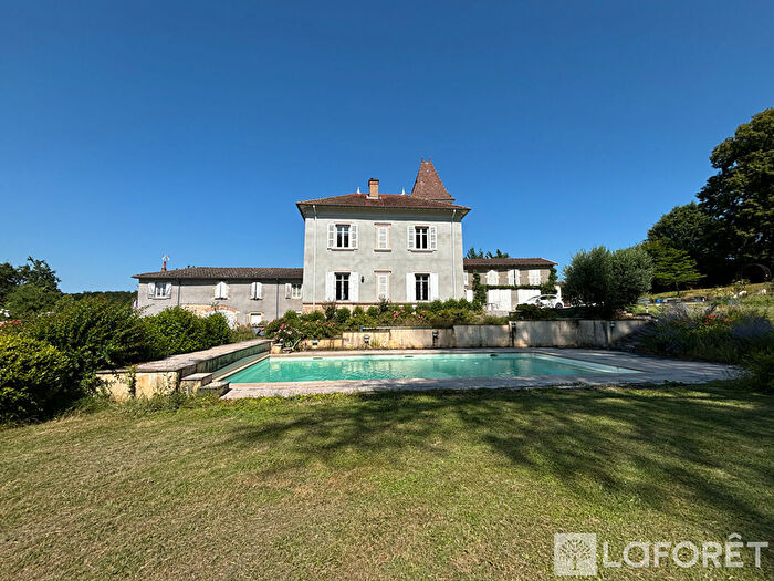 Maison à vendre - Saint-Didier-de-Formans - 10 pièces - 6 chambres