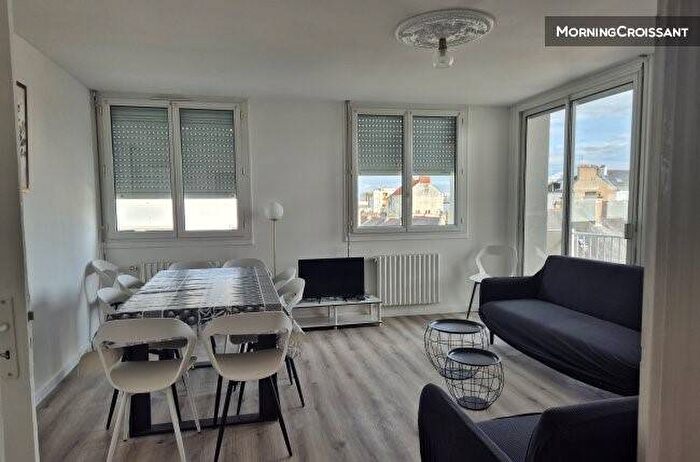 Hyper Centre, Saint-Nazaire - Appartement 6 pièces à louer