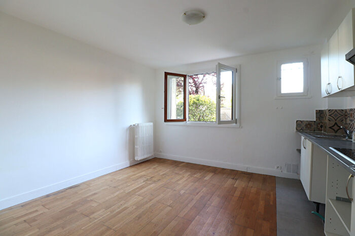 Saint-Denis, République, Gare - Appartement 2 pièces à vendre
