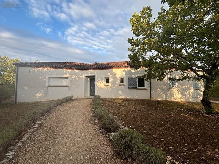 Maison 5 pièces à vendre à Lalbenque