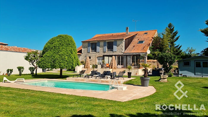 Maison à vendre - La Jarne - 16 pièces - 9 chambres