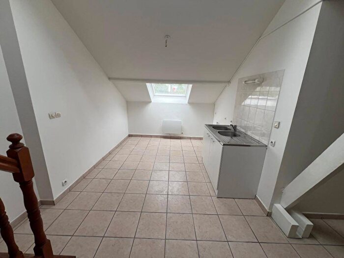 Saint Ladre-La Sablonniere, Crépy-en-Valois : Appartement 2 pièces à louer