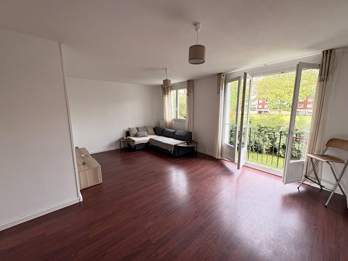 Champigny-sur-Marne, Centre-ville, Coteaux - Appartement 3 pièces à louer