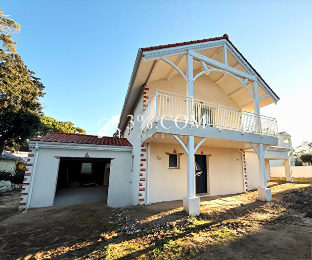 Maison à vendre - Royan, Le Parc, Plage de la Grande-Conche - 6 pièces - 3 chambres