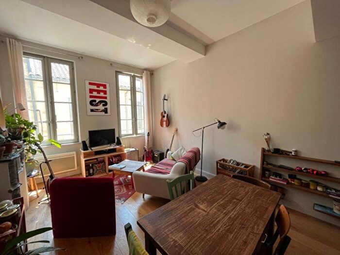 Appartement à louer - Zone Pietonne, Avignon - 3 pièces - 2 chambres