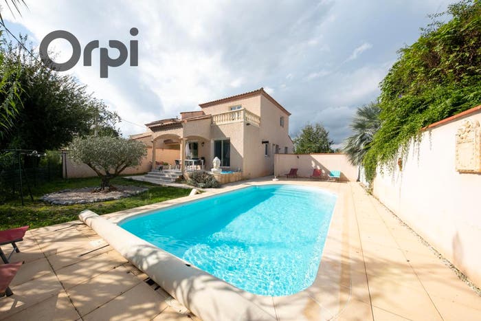 Maison 4 pièces à vendre à Palau-del-Vidre