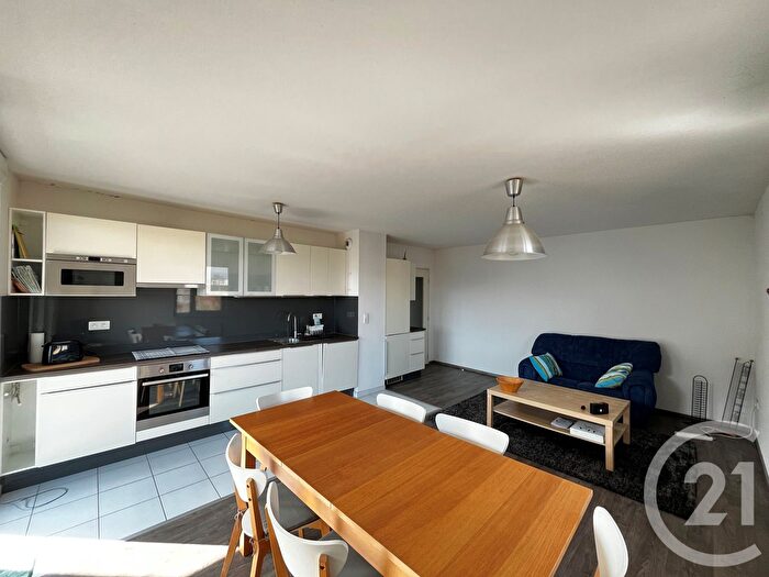 Appartement à vendre - Strasbourg, Poteries, Clos des Ecrivains - 3 pièces - 2 chambres