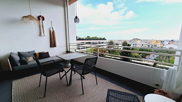 Appartement à vendre - Cannes, Californie Pezou - 2 pièces - 1 chambre