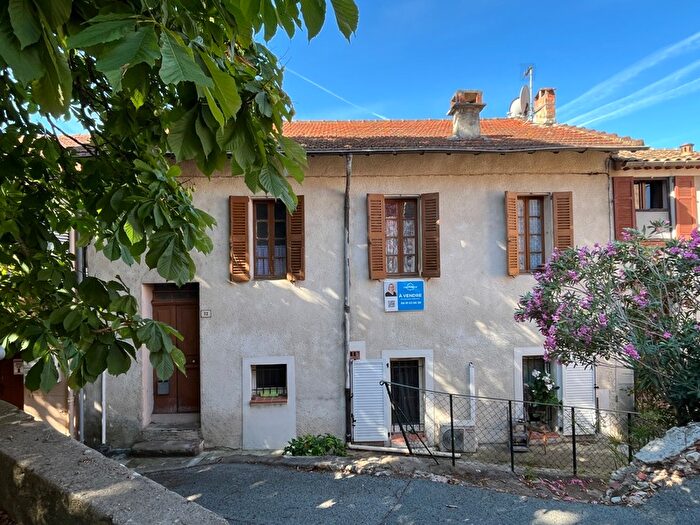 Appartement 4 pièces à Bagnols-en-Forêt, à vendre
