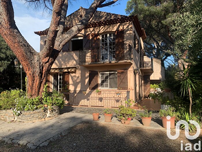 Maison à vendre - La Croix-Valmer - 14 pièces