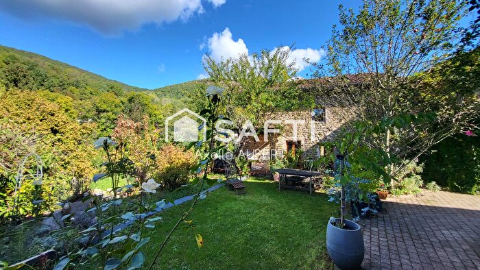 Maison à vendre - Vaux-en-Bugey - 8 pièces - 6 chambres